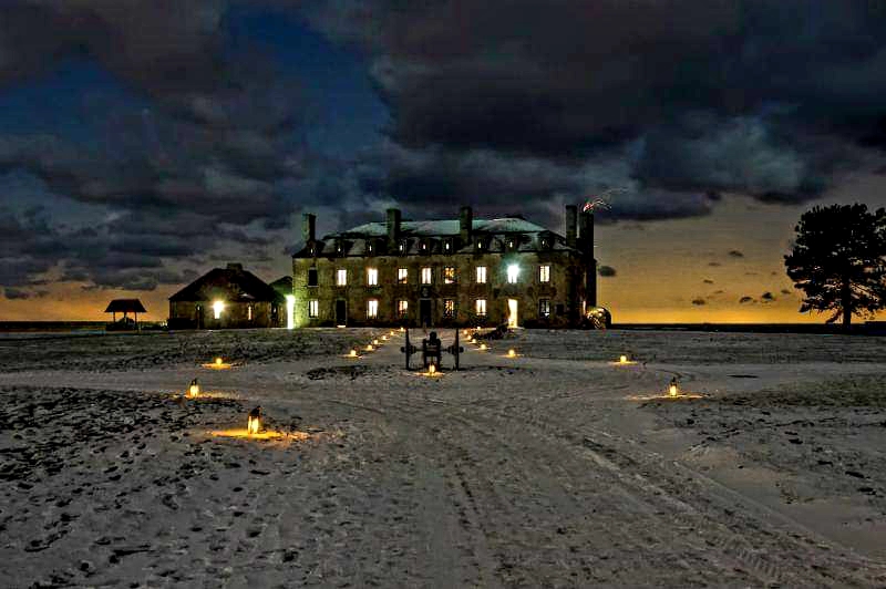 Old Fort Niagara presents 'The Castle at Candlelight'