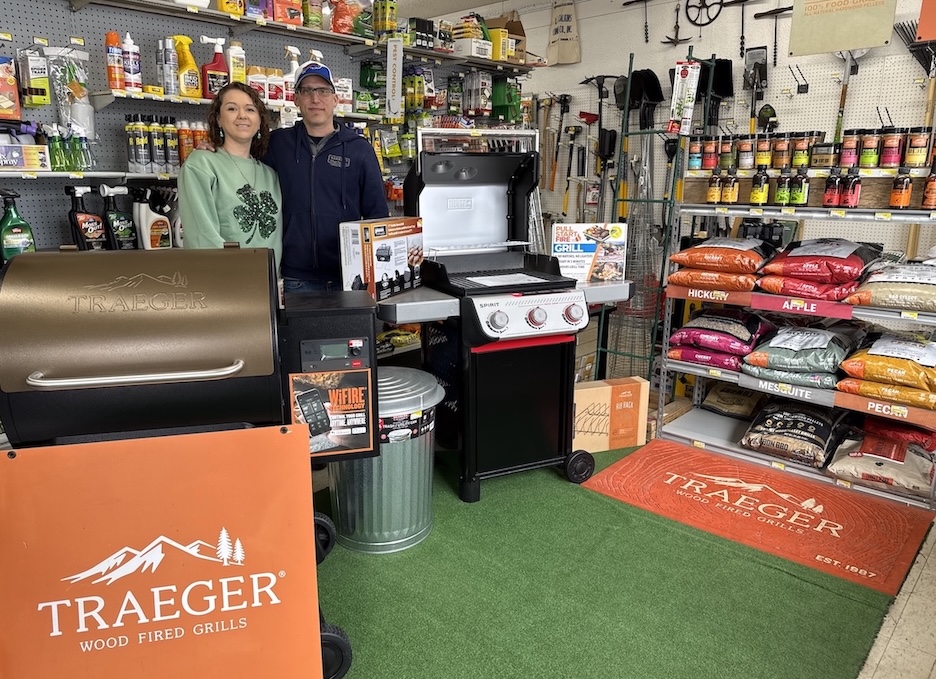 Warren's at 15: Lewiston hardware store celebrating anniversary ...
