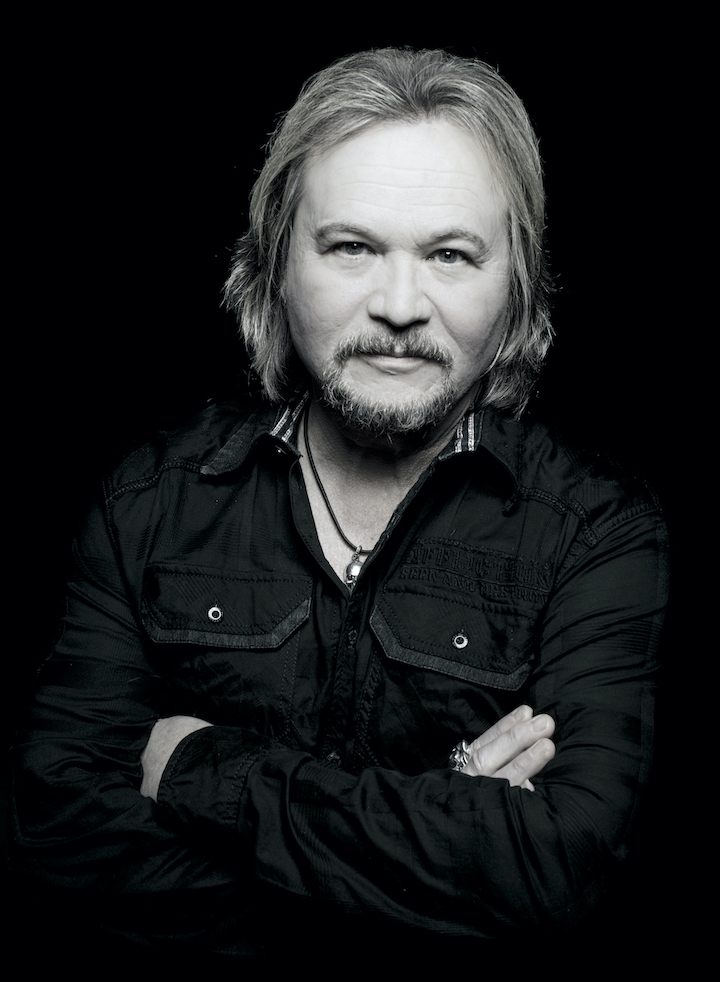Travis Tritt releases new single, 'Ghost Town Nation'