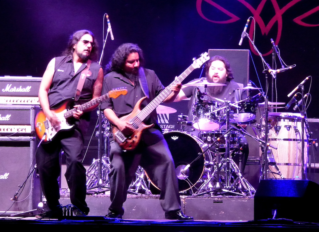 Photos: Los Lonely Boys at Artpark