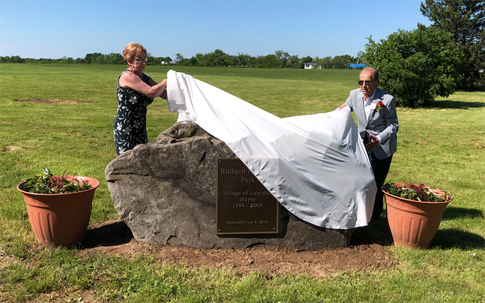 Monument for 'The Mayor': Park named in honor of Richard Soluri; video ...