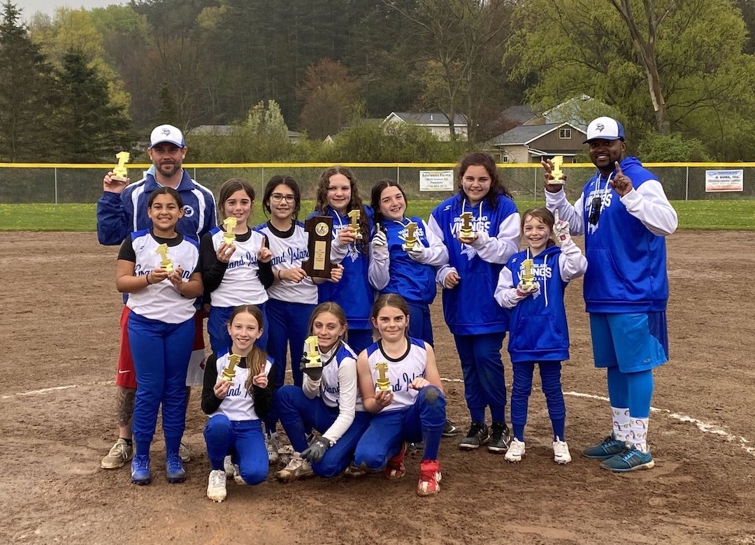 Grand Island Lady Vikings 10UB Bagley take first at Arcade tournament