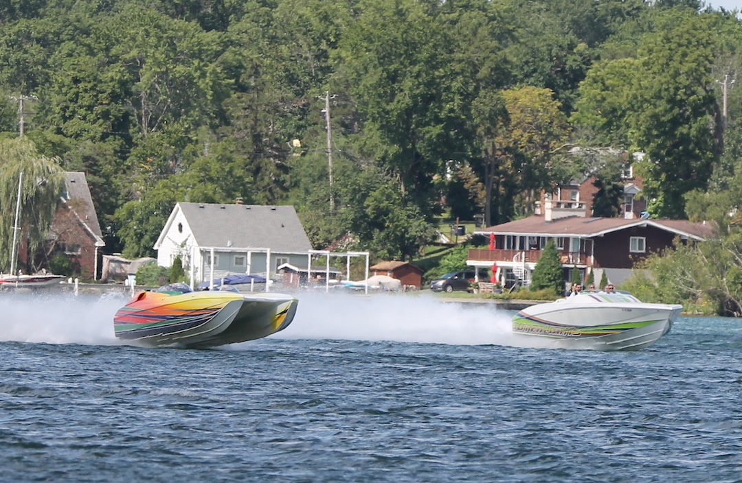 High performance: Poker & powerboats on the mighty Niagara