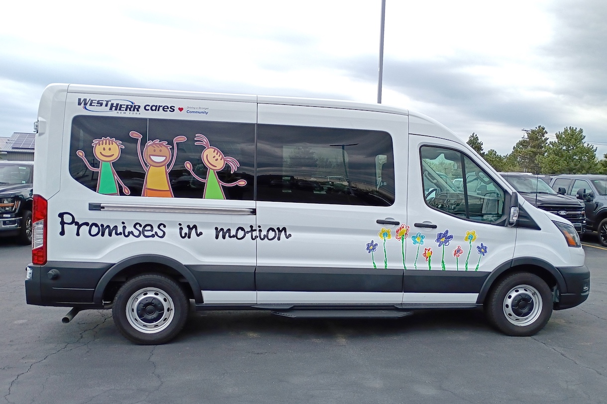 Community unites to purchase new van for Family Promise of WNY
