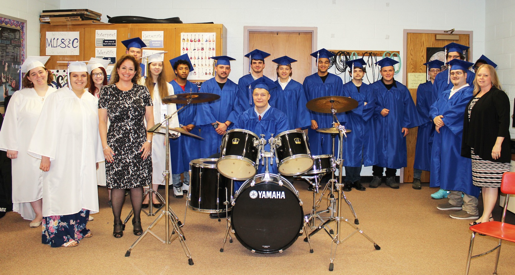 Niagara Academy celebrates graduates
