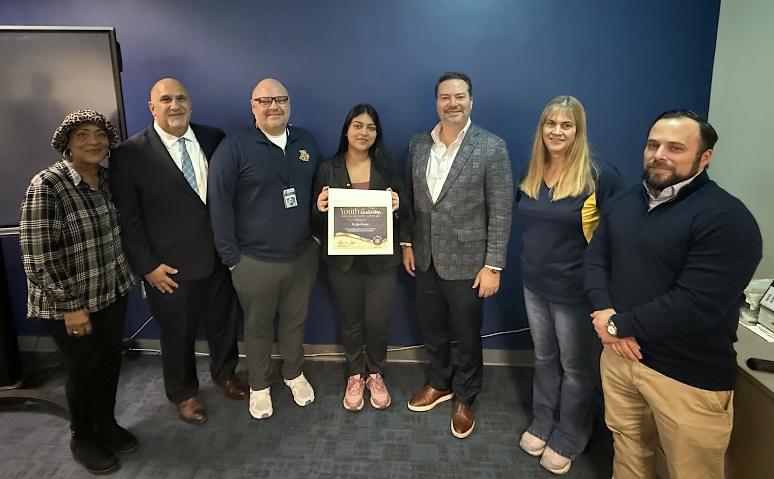 Ortt honors Niagara Falls student with Senate Youth Leadership ...